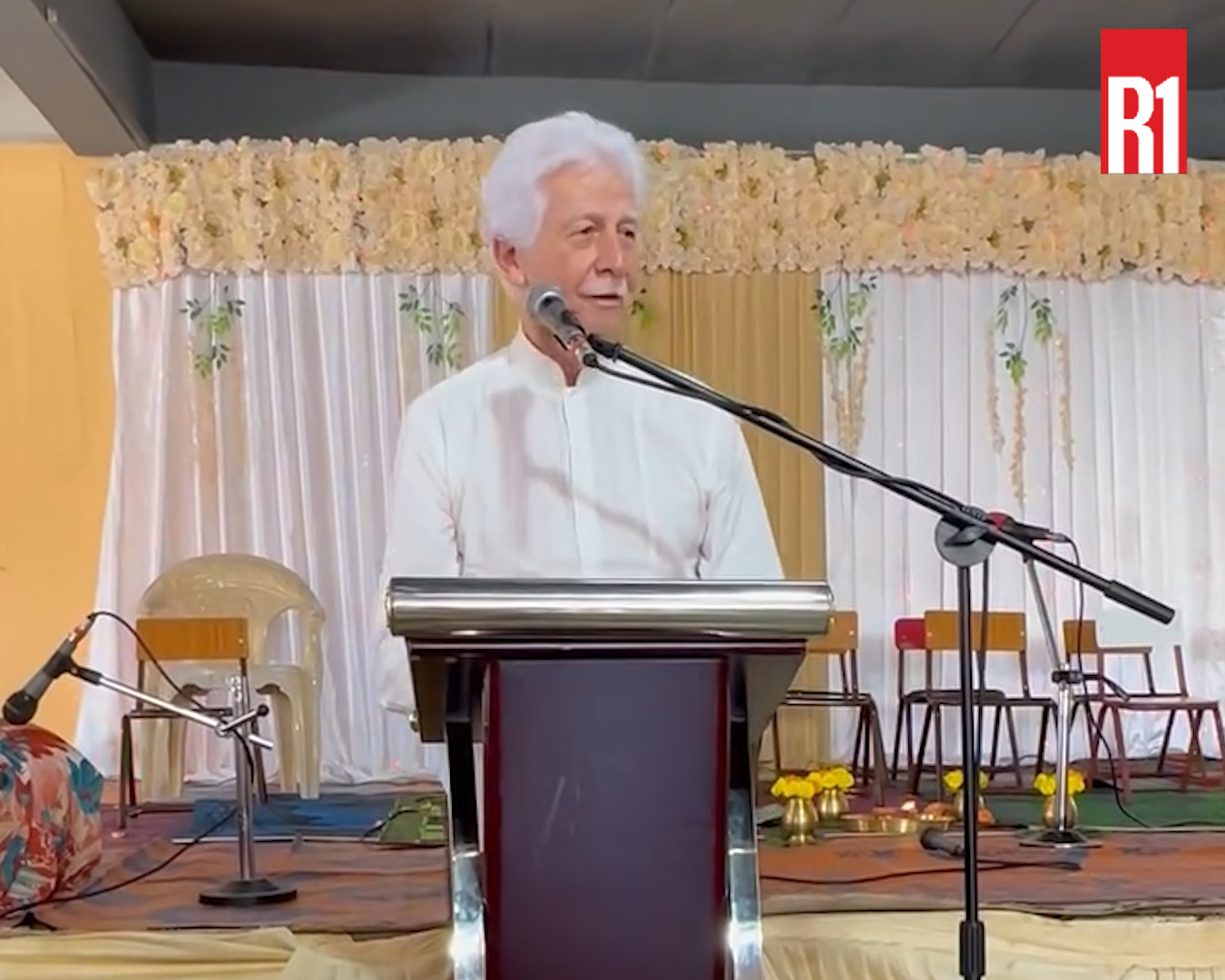 Stanley Arya Samaj : Paul Bérenger appelle à renforcer l’enseignement ...